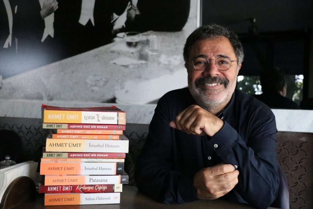 Ahmet Ümit'in Hayatı, Edebi Kişiliği ve Eserleri